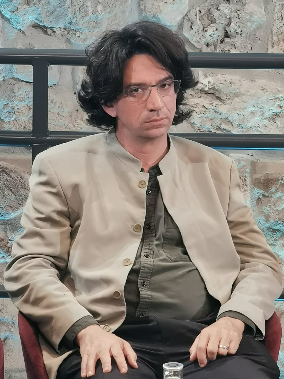 Panicked Curtis Yarvin—JD Vance's guru—plans to flee USA